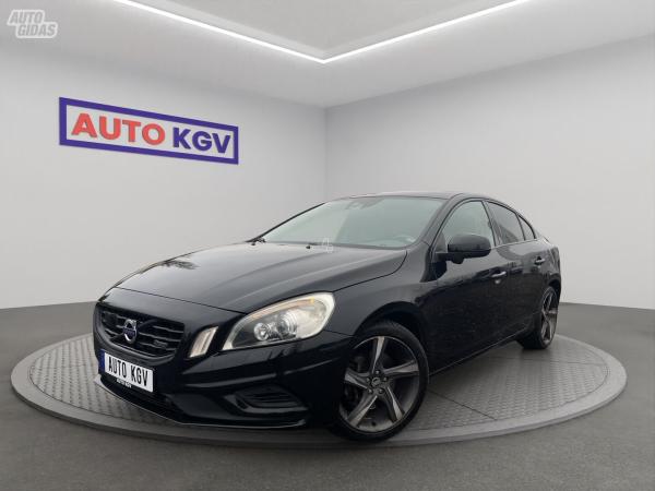Black Volvo S60 2012 in Vilnius, with an engine capacity of 2.40 L and mileage of 249 thousand km for 8499 €, photo 1 on AUTOMOTO.COM.LV