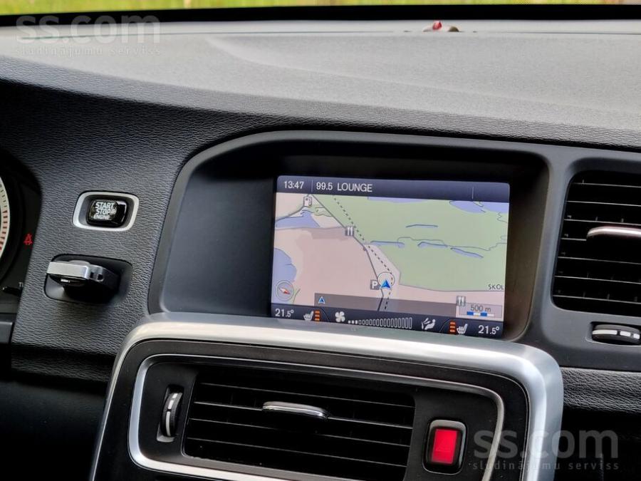 Black Volvo S60 2012 in Riga, with an engine capacity of 2.00 L and mileage of 0 thousand km for 4800 €, photo 8 on AUTOMOTO.COM.LV