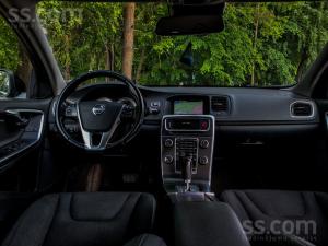 Black Volvo S60 2012 in Riga, with an engine capacity of 2.00 L and mileage of 0 thousand km for 4800 €, photo 20 on AUTOMOTO.COM.LV