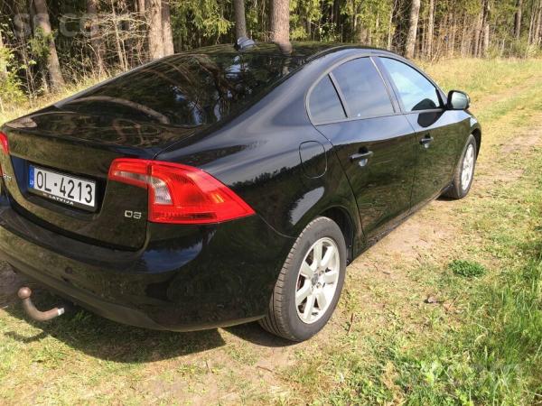 Черный Вольво С60 2012 в Елгава, объемом двигателя 2.00 л и пробегом 250 тыс. км за 4650 €, фото 6 на AUTOMOTO.COM.LV
