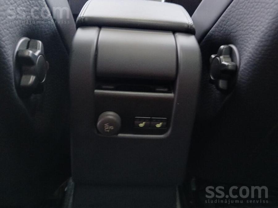 Melns Volvo S60 2012 Madona, ar dzinēja tilpumu 2.00 L un nobraukumu 312 tūkst. km par 5500 €, foto 9 vietnē AUTOMOTO.COM.LV