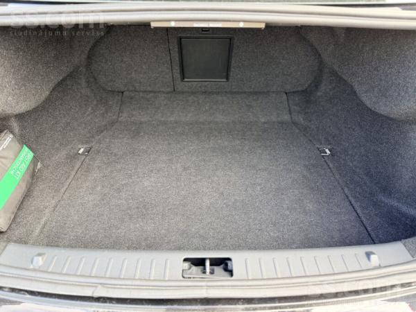 Melns Volvo S60 2012 Rīga, ar dzinēja tilpumu 2.00 L un nobraukumu 281 tūkst. km par 6500 €, foto 5 vietnē AUTOMOTO.COM.LV
