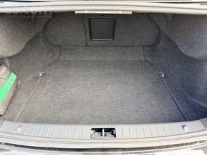 Melns Volvo S60 2012 Rīga, ar dzinēja tilpumu 2.00 L un nobraukumu 281 tūkst. km par 6500 €, foto 6 vietnē AUTOMOTO.COM.LV