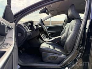 Melns Volvo S60 2012 Rīga, ar dzinēja tilpumu 2.00 L un nobraukumu 281 tūkst. km par 6500 €, foto 9 vietnē AUTOMOTO.COM.LV