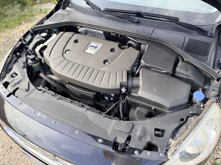 Melns Volvo S60 2012 Rīga, ar dzinēja tilpumu 2.00 L un nobraukumu 281 tūkst. km par 6500 €, foto 24 vietnē AUTOMOTO.COM.LV