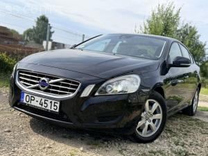 Melns Volvo S60 2012 Rīga, ar dzinēja tilpumu 2.00 L un nobraukumu 281 tūkst. km par 6500 €, foto 26 vietnē AUTOMOTO.COM.LV