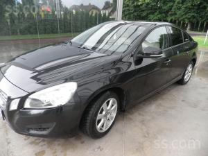 Черный Вольво С60 2012 в Цесис, объемом двигателя 1.60 л и пробегом 240 тыс. км за 5350 €, фото  на AUTOMOTO.COM.LV