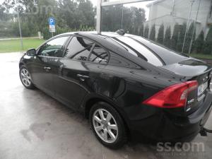 Черный Вольво С60 2012 в Цесис, объемом двигателя 1.60 л и пробегом 240 тыс. км за 5350 €, фото 3 на AUTOMOTO.COM.LV