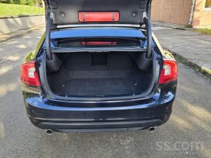 Melns Volvo S60 2012 Jēkabpils, ar dzinēja tilpumu 2.40 L un nobraukumu 263 tūkst. km par 6890 €, foto 18 vietnē AUTOMOTO.COM.LV
