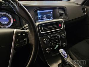 Melns Volvo S60 2012 Jēkabpils, ar dzinēja tilpumu 2.40 L un nobraukumu 263 tūkst. km par 6890 €, foto 31 vietnē AUTOMOTO.COM.LV