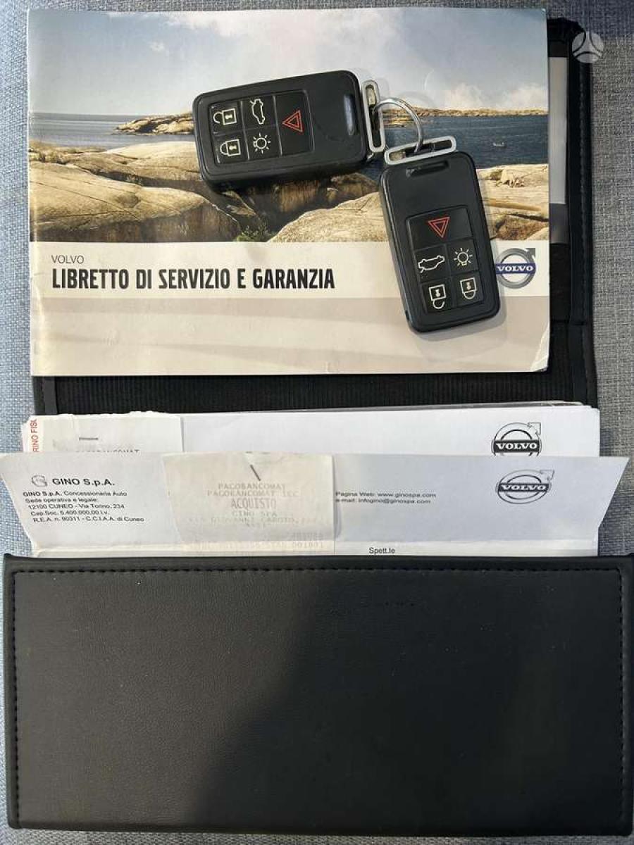 Melns Volvo S60 2012 Viļņa, ar dzinēja tilpumu 1.98 L un nobraukumu 319 tūkst. km par 6700 €, foto 25 vietnē AUTOMOTO.COM.LV