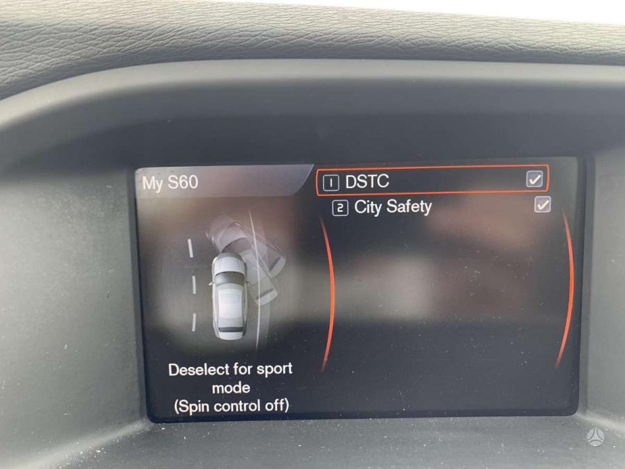 Black Volvo S60 2012 in Vilnius, with an engine capacity of 1.98 L and mileage of 319 thousand km for 6500 €, photo 24 on AUTOMOTO.COM.LV