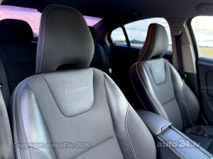 Black Volvo S60 2012 in Tallinn, with an engine capacity of 2.00 L and mileage of 227 thousand km for 8790 €, photo 10 on AUTOMOTO.COM.LV