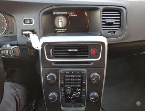 Melns Volvo S60 2012 Šauļi, ar dzinēja tilpumu 1.56 L un nobraukumu 229 tūkst. km par 4800 €, foto 11 vietnē AUTOMOTO.COM.LV
