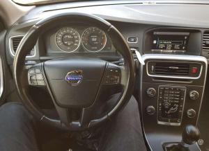 Melns Volvo S60 2012 Šauļi, ar dzinēja tilpumu 1.56 L un nobraukumu 229 tūkst. km par 4800 €, foto 14 vietnē AUTOMOTO.COM.LV