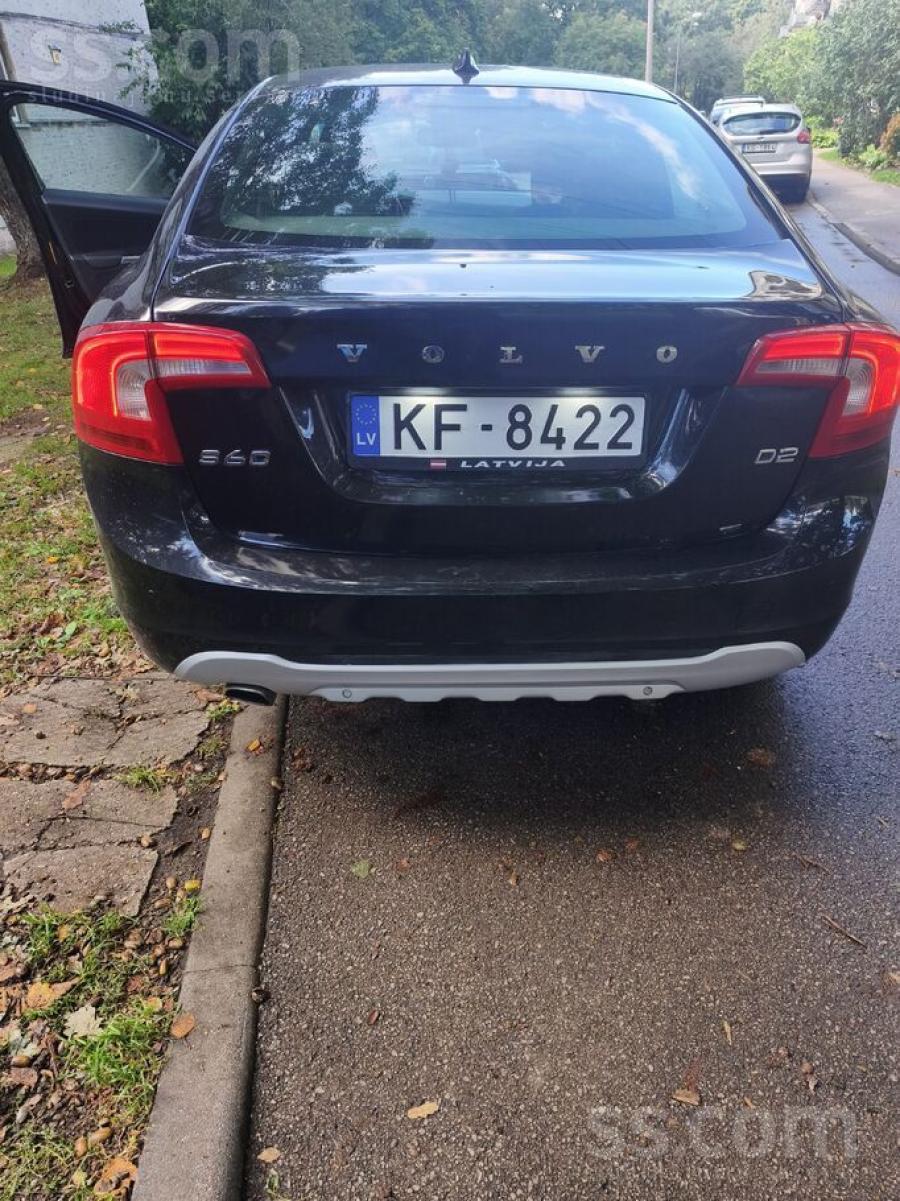 Melns Volvo S60 2012 Rīga, ar dzinēja tilpumu 1.60 L un nobraukumu 291 tūkst. km par 4499 €, foto 4 vietnē AUTOMOTO.COM.LV