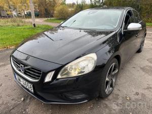 Melns Volvo S60 2012 Rīga, ar dzinēja tilpumu 1.60 L un nobraukumu 286 tūkst. km par 4700 €, foto 5 vietnē AUTOMOTO.COM.LV