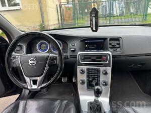 Melns Volvo S60 2012 Rīga, ar dzinēja tilpumu 1.60 L un nobraukumu 286 tūkst. km par 4700 €, foto 16 vietnē AUTOMOTO.COM.LV