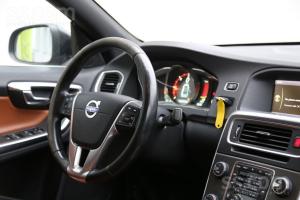 Melns Volvo S60 2013 Rīga, ar dzinēja tilpumu 1.60 L un nobraukumu 0 tūkst. km par 6995 €, foto 13 vietnē AUTOMOTO.COM.LV