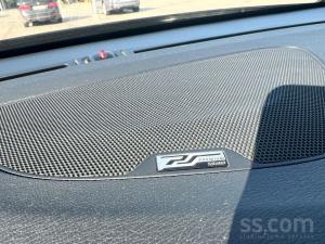 Black Volvo S60 2013 in Riga, with an engine capacity of 1.60 L and mileage of 205 thousand km for 8750 €, photo 4 on AUTOMOTO.COM.LV