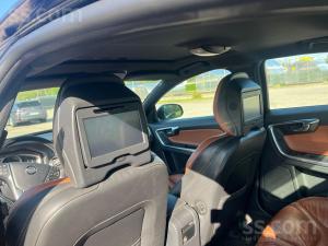 Black Volvo S60 2013 in Riga, with an engine capacity of 1.60 L and mileage of 205 thousand km for 8750 €, photo 8 on AUTOMOTO.COM.LV