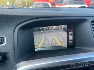 Black Volvo S60 2013 in Riga, with an engine capacity of 1.60 L and mileage of 205 thousand km for 8750 €, photo 10 on AUTOMOTO.COM.LV