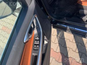 Black Volvo S60 2013 in Riga, with an engine capacity of 1.60 L and mileage of 205 thousand km for 8750 €, photo 11 on AUTOMOTO.COM.LV