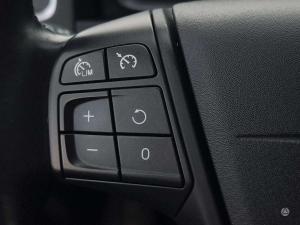 Melns Volvo S60 2013 Viļņa, ar dzinēja tilpumu 2.00 L un nobraukumu 313 tūkst. km par 6899 €, foto 19 vietnē AUTOMOTO.COM.LV