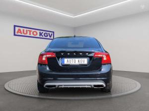Melns Volvo S60 2013 Viļņa, ar dzinēja tilpumu 2.00 L un nobraukumu 313 tūkst. km par 6899 €, foto 5 vietnē AUTOMOTO.COM.LV