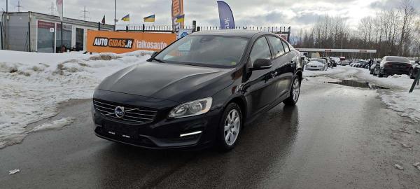 Black Volvo S60 2014 in Kaunas, with an engine capacity of 1.56 L and mileage of 240 thousand km for 5650 €, photo 1 on AUTOMOTO.COM.LV