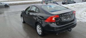 Black Volvo S60 2014 in Kaunas, with an engine capacity of 1.56 L and mileage of 240 thousand km for 5650 €, photo 8 on AUTOMOTO.COM.LV