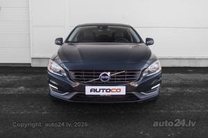 Black Volvo S60 2014 in Tallinn, with an engine capacity of 2.00 L and mileage of 257 thousand km for 6499 €, photo 3 on AUTOMOTO.COM.LV