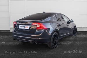 Black Volvo S60 2014 in Tallinn, with an engine capacity of 2.00 L and mileage of 257 thousand km for 6499 €, photo 9 on AUTOMOTO.COM.LV