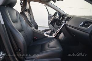Black Volvo S60 2014 in Tallinn, with an engine capacity of 2.00 L and mileage of 257 thousand km for 6499 €, photo 11 on AUTOMOTO.COM.LV