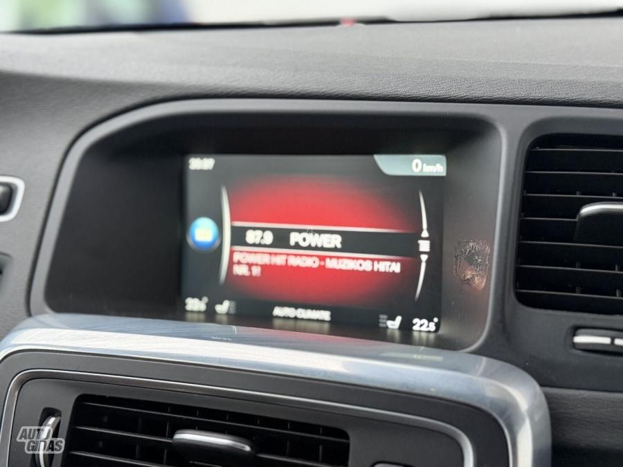Black Volvo S60 2014 in Panevezys, with an engine capacity of 2.00 L and mileage of 316 thousand km for 5600 €, photo 20 on AUTOMOTO.COM.LV
