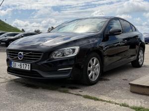 Черный Вольво С60 2014 в Рига, объемом двигателя 2.00 л и пробегом 370 тыс. км за 6350 €, фото 4 на AUTOMOTO.COM.LV