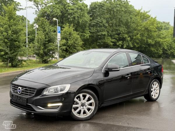 Black Volvo S60 2014 in Panevezys, with an engine capacity of 2.00 L and mileage of 316 thousand km for 5500 €, photo 1 on AUTOMOTO.COM.LV