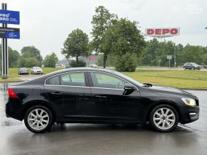 Melns Volvo S60 2014 Panevēža, ar dzinēja tilpumu 2.00 L un nobraukumu 316 tūkst. km par 5500 €, foto 6 vietnē AUTOMOTO.COM.LV