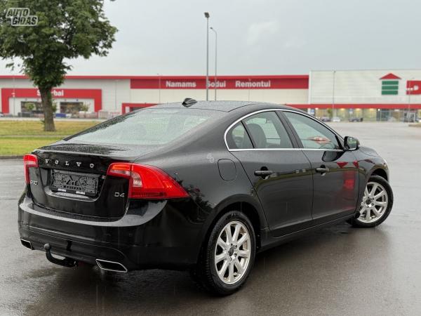 Black Volvo S60 2014 in Panevezys, with an engine capacity of 2.00 L and mileage of 316 thousand km for 5500 €, photo 9 on AUTOMOTO.COM.LV