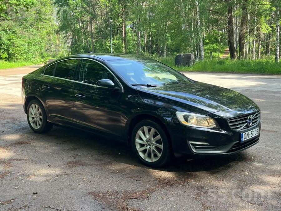Black Volvo S60 2014 in Riga, with an engine capacity of 2.00 L and mileage of 0 thousand km for 6599 €, photo 8 on AUTOMOTO.COM.LV