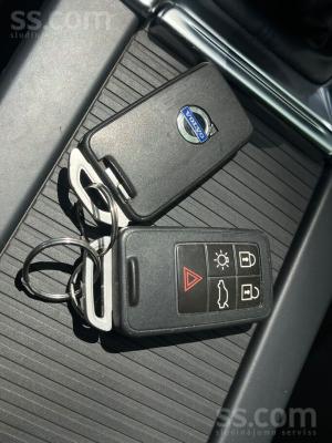 Black Volvo S60 2014 in Riga, with an engine capacity of 2.00 L and mileage of 0 thousand km for 6599 €, photo 22 on AUTOMOTO.COM.LV