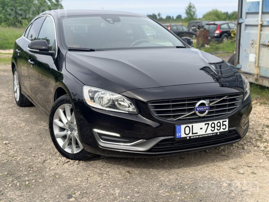 Melns Volvo S60 2014 Rīga, ar dzinēja tilpumu 2.00 L un nobraukumu 142 tūkst. km par 9995 €, foto 1 vietnē AUTOMOTO.COM.LV