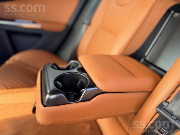 Black Volvo S60 2014 in Riga, with an engine capacity of 2.00 L and mileage of 142 thousand km for 9995 €, photo 8 on AUTOMOTO.COM.LV