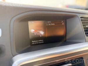 Melns Volvo S60 2014 Rīga, ar dzinēja tilpumu 2.00 L un nobraukumu 142 tūkst. km par 9995 €, foto 25 vietnē AUTOMOTO.COM.LV