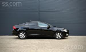 Black Volvo S60 2014 in Riga, with an engine capacity of 1.60 L and mileage of 224 thousand km for 7299 €, photo 6 on AUTOMOTO.COM.LV