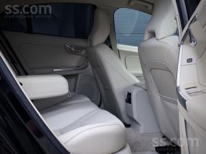 Black Volvo S60 2014 in Riga, with an engine capacity of 1.60 L and mileage of 224 thousand km for 7299 €, photo 23 on AUTOMOTO.COM.LV