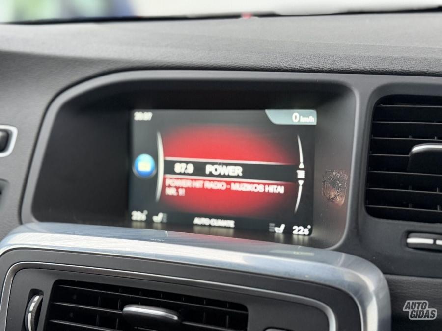 Black Volvo S60 2014 in Panevezys, with an engine capacity of 2.00 L and mileage of 316 thousand km for 5200 €, photo 20 on AUTOMOTO.COM.LV