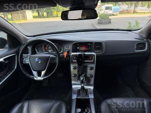 Melns Volvo S60 2014 Rīga, ar dzinēja tilpumu 2.00 L un nobraukumu 0 tūkst. km par 7500 €, foto 6 vietnē AUTOMOTO.COM.LV