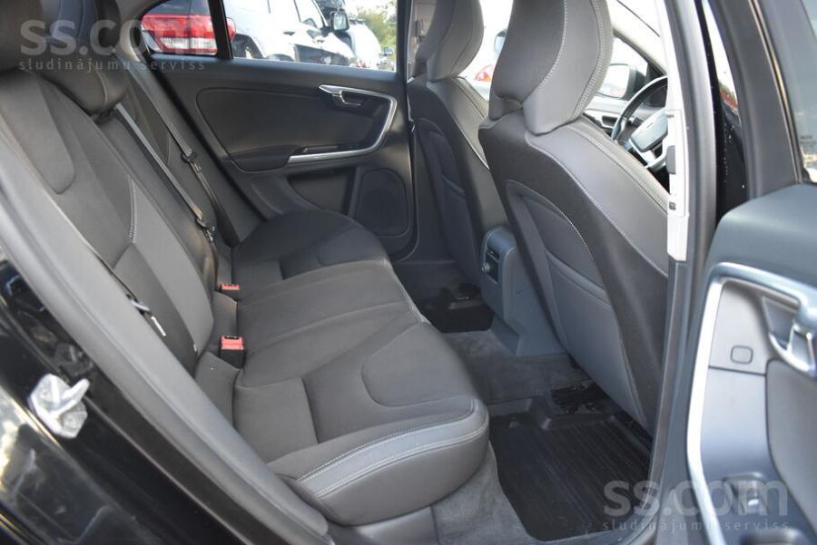 Black Volvo S60 2014 in Kuldiga, with an engine capacity of 2.00 L and mileage of 0 thousand km for 8800 €, photo 9 on AUTOMOTO.COM.LV