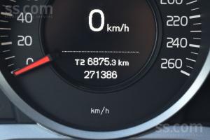 Black Volvo S60 2014 in Kuldiga, with an engine capacity of 2.00 L and mileage of 0 thousand km for 8800 €, photo 14 on AUTOMOTO.COM.LV